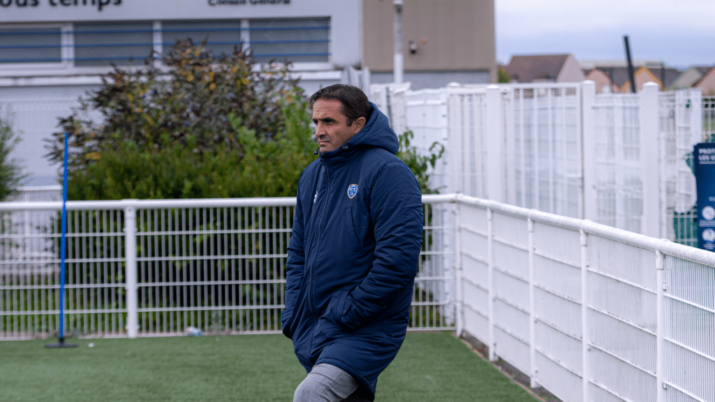 « Les développer en tant que personnes et en tant que joueurs ...